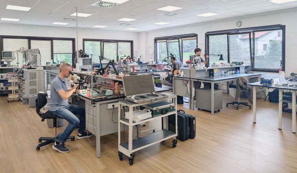 Medical Device Repairs - Zehnacker